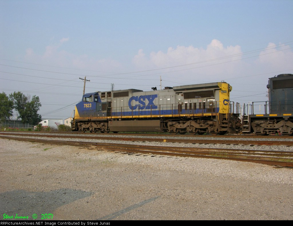 CSX 7823 Q526